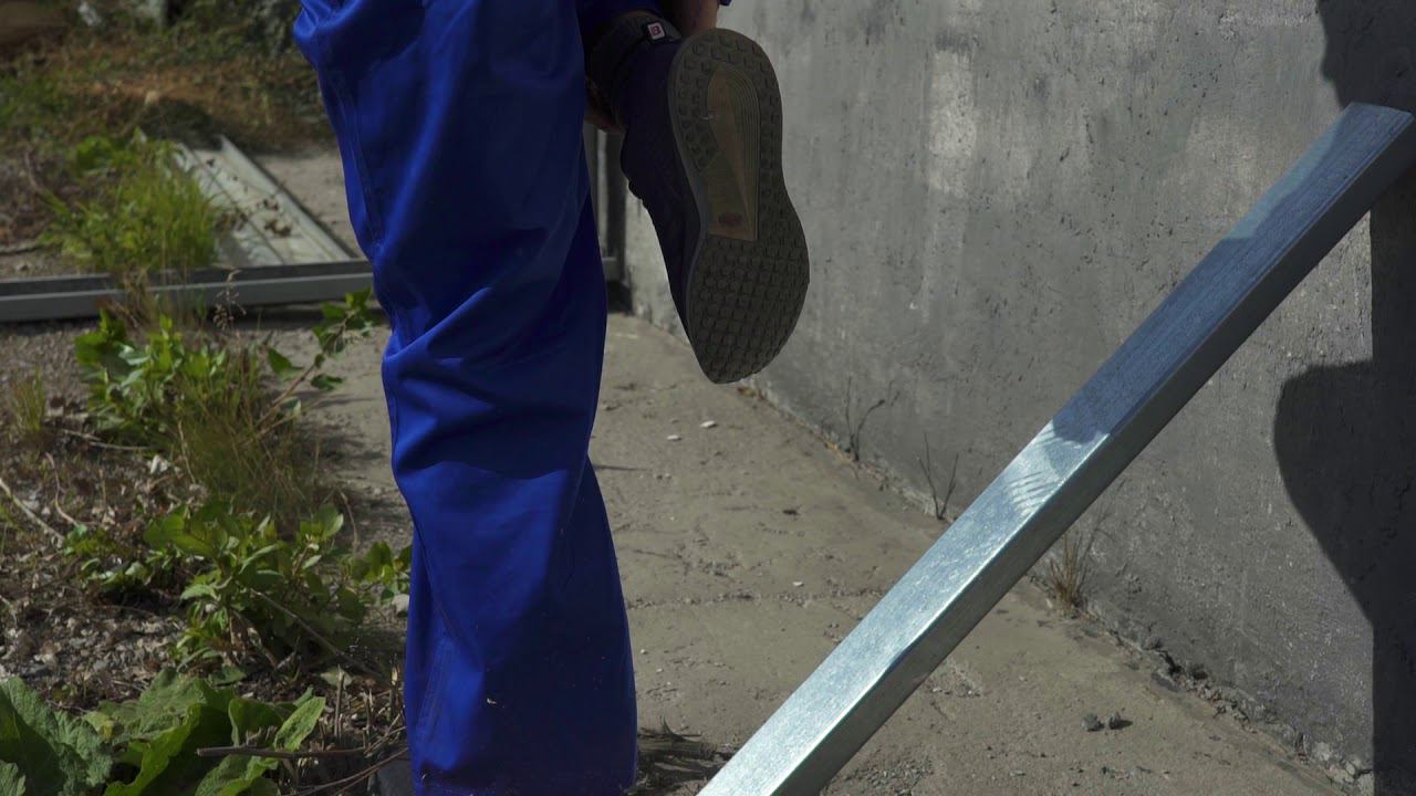 ЛСТК  vs  Каратист