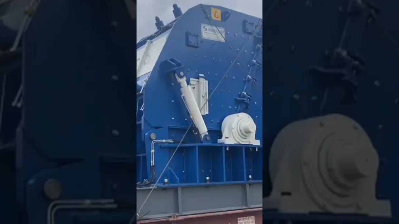 Первичная роторная дробилка для щебня. #дробилка #щебень #карьерное #оборудование #бизнес