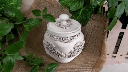 Винтажная шкатулка из простой банки