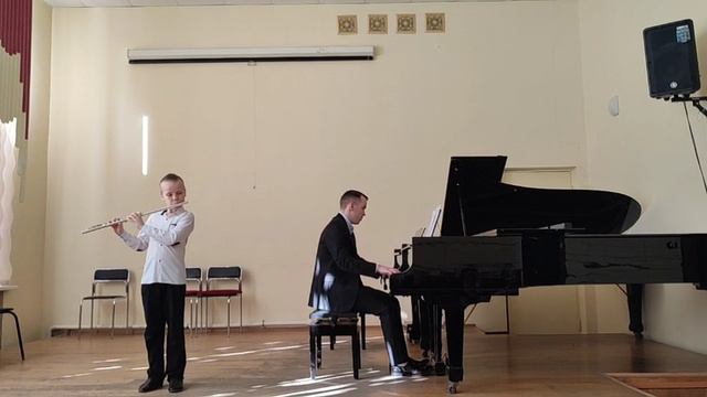 Даниил Старшинин "Живительная сила леса" для флейты и фортепиано/Арсений Костягин