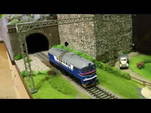 Запуск первого поезда на первой части макета.