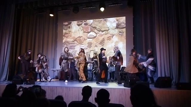 На Спектакль "Брысь!" НТС "АлПар"