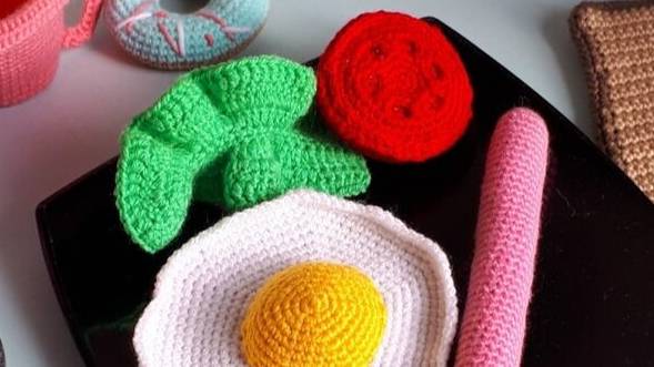 Листик салата крючком.