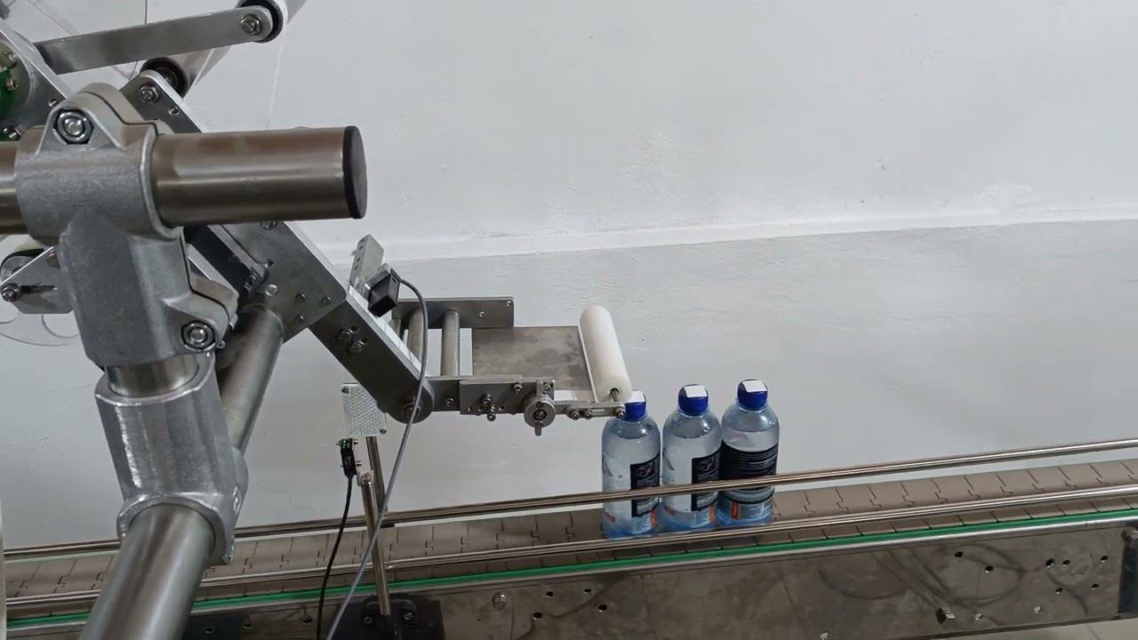 Нанесение этикетки c куар кодом на тару - EtiKon.ru