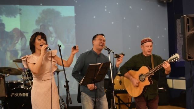 Street Bossa (г. Йошкар-Ола) с песней "Mas que nada"