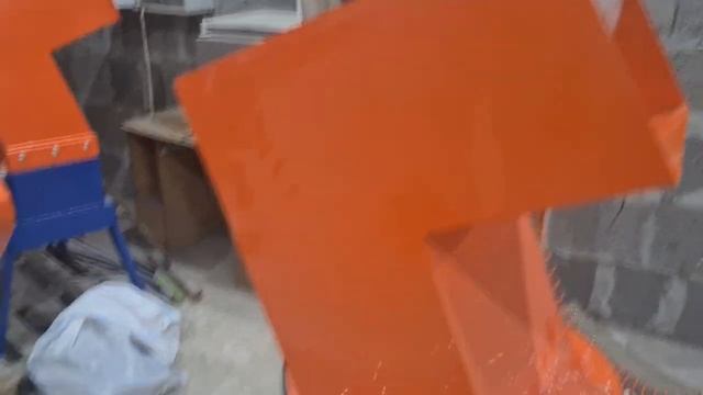 Дробим пенопласт Измельчитель МИ-600 сетка 8 мм пенопласт упаковочный плотнасть 35.mp4