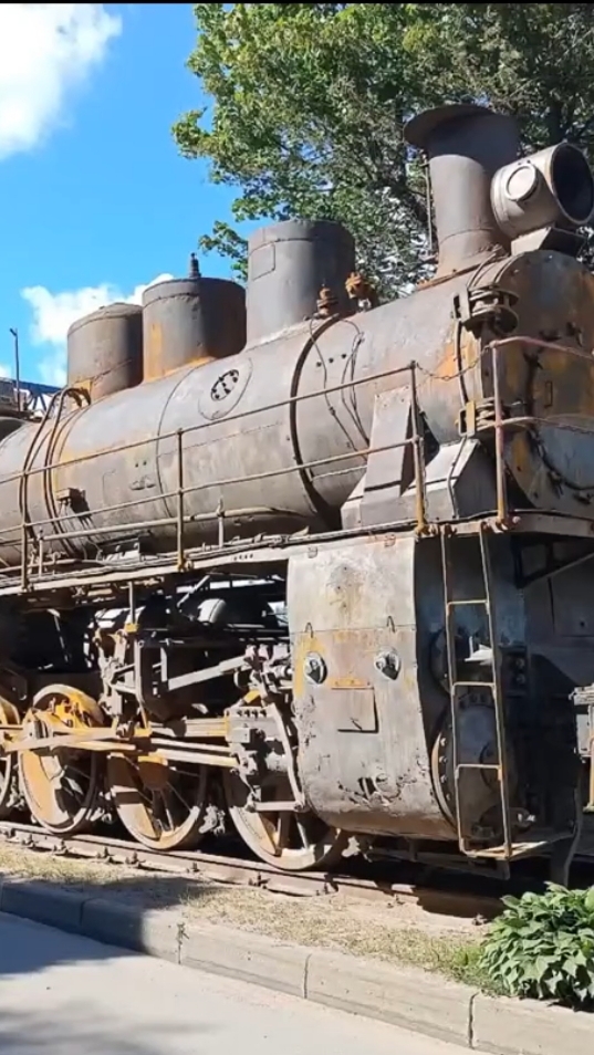 Паровоз Эм 737-15.mp4