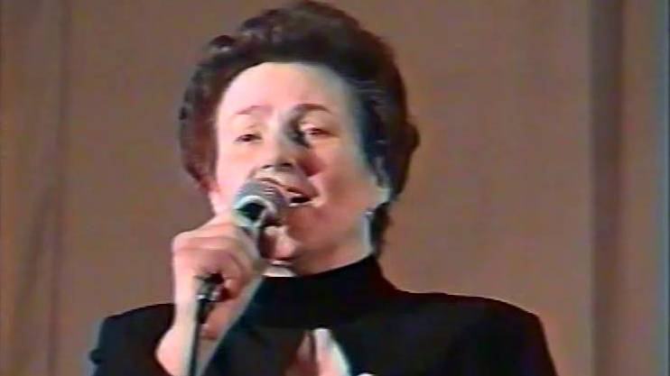 "Черемуха" (запись 2000 г). Поёт автор – Вера Николаевна Смирнова (Журба).