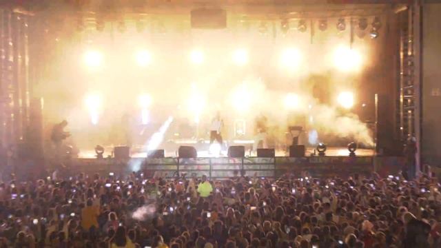 Love Your Voice, Madam, Mir soshjol s uma _ Jony (Живой Концерт )