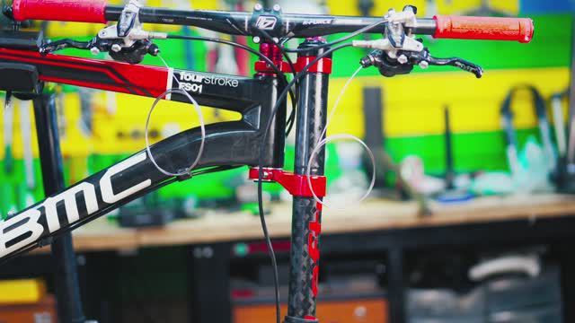 Установка вилки Lefty на BMC - эксклюзивный проект