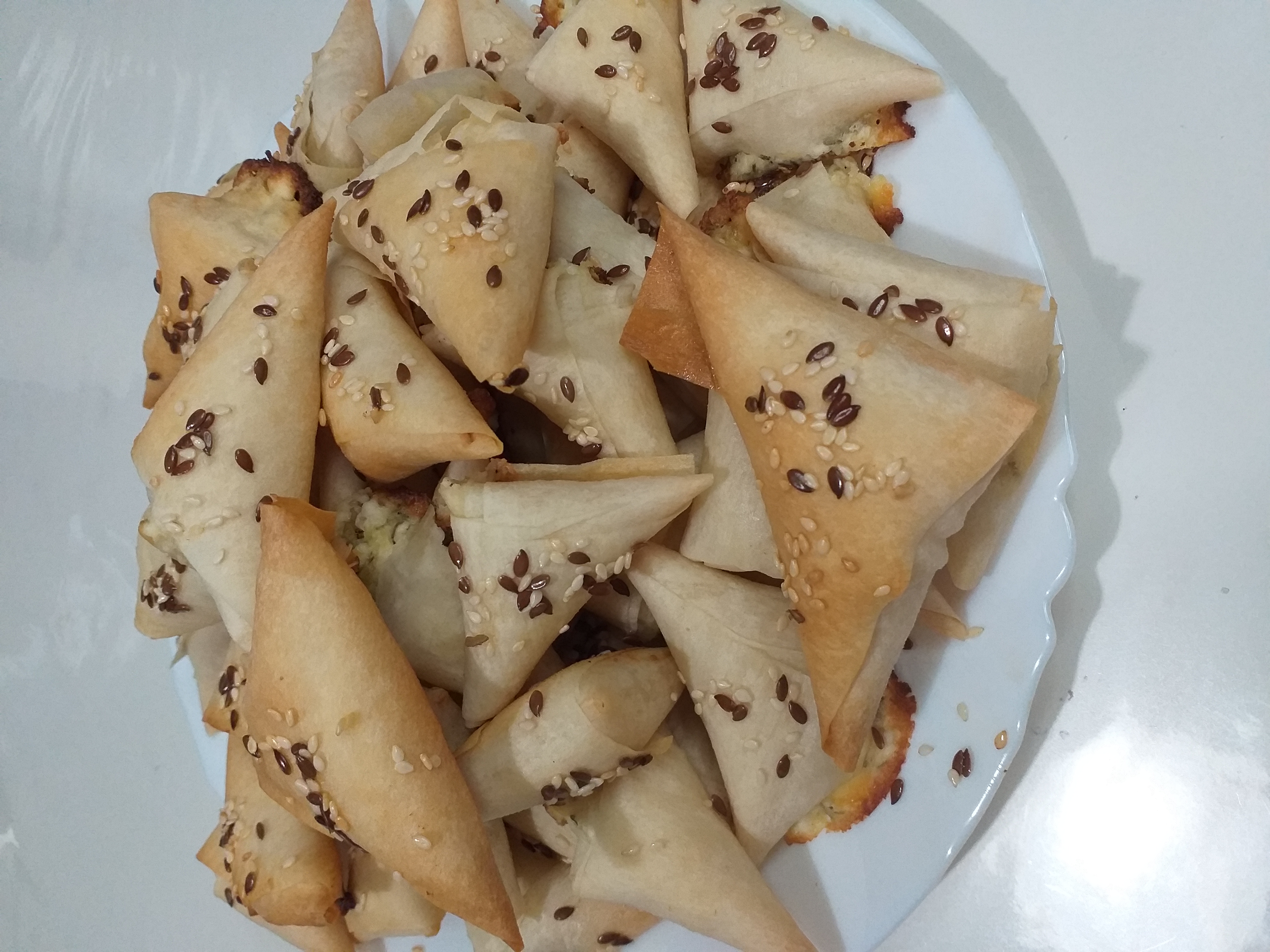 Закуска Творожные треугольнички😋