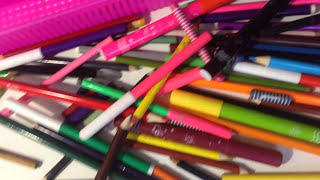 Рисунки для детей. Красиво рисует.