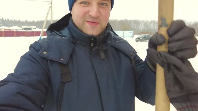 Второй этаж! Как же долго мы его ждали. Смотрим, проверяем.