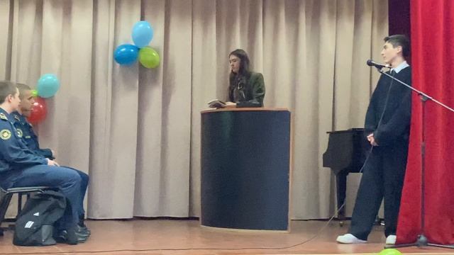 Концерт ко Дню учителя от студентов "Нагатино-1".mov