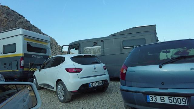 Серия 28. Поехали купнуться в бухту "Барбароса" и тут же с неё уехали в бухту "Босаг".