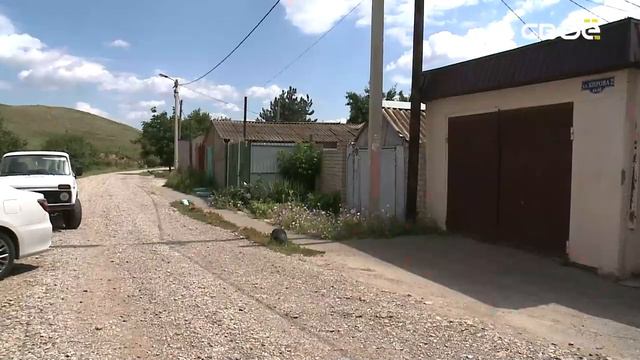 В Будённовске желающим абонентам подают техническую воду для полива огородов