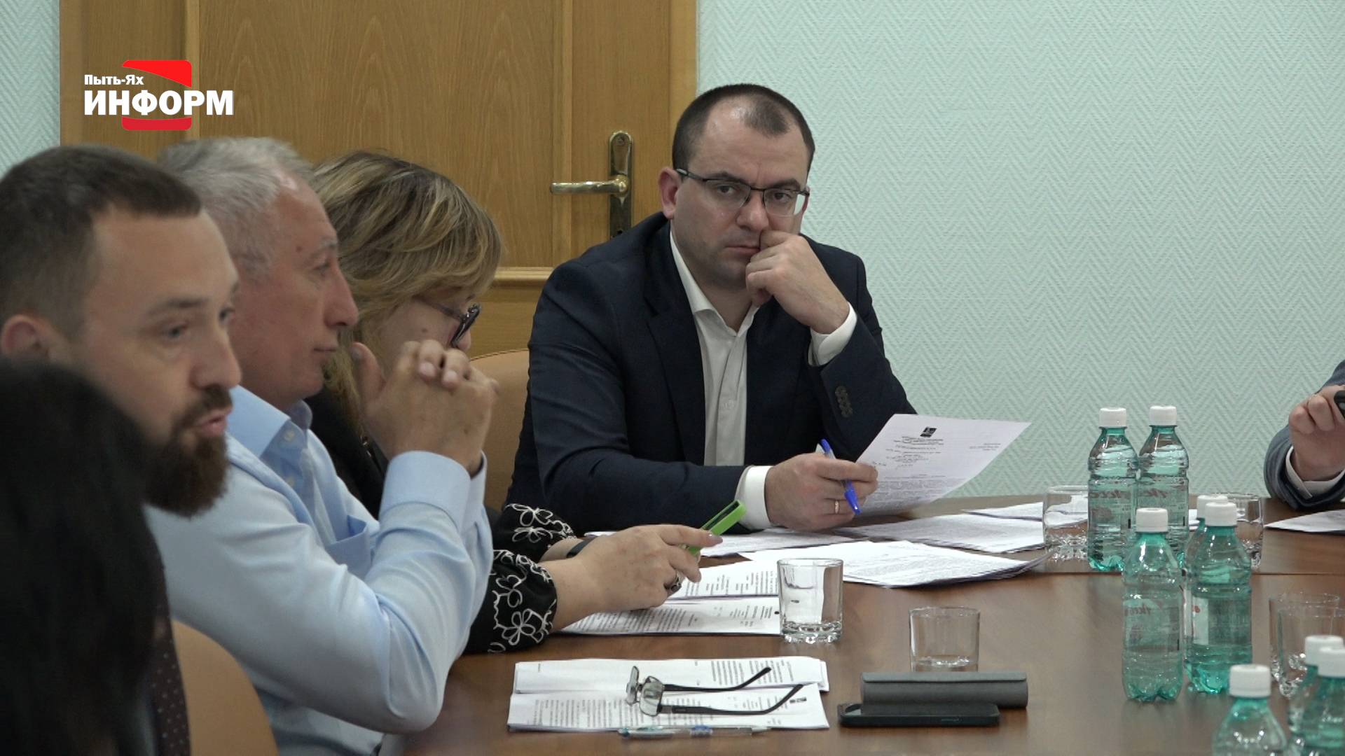 Совместное заседание постоянных депутатских комиссий