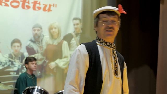 Revinnyh kottu. Песня «Комарик», слова Воробьева Льва, музыка «Revinnyh  kottu».