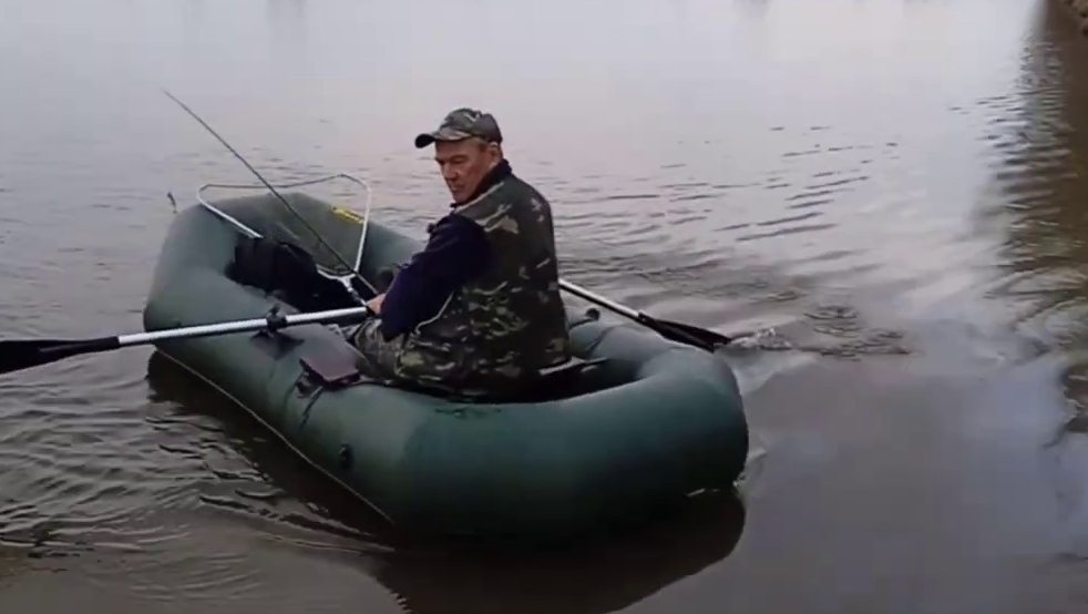 За щукой с супругой и лодкой Инзер в пойму.