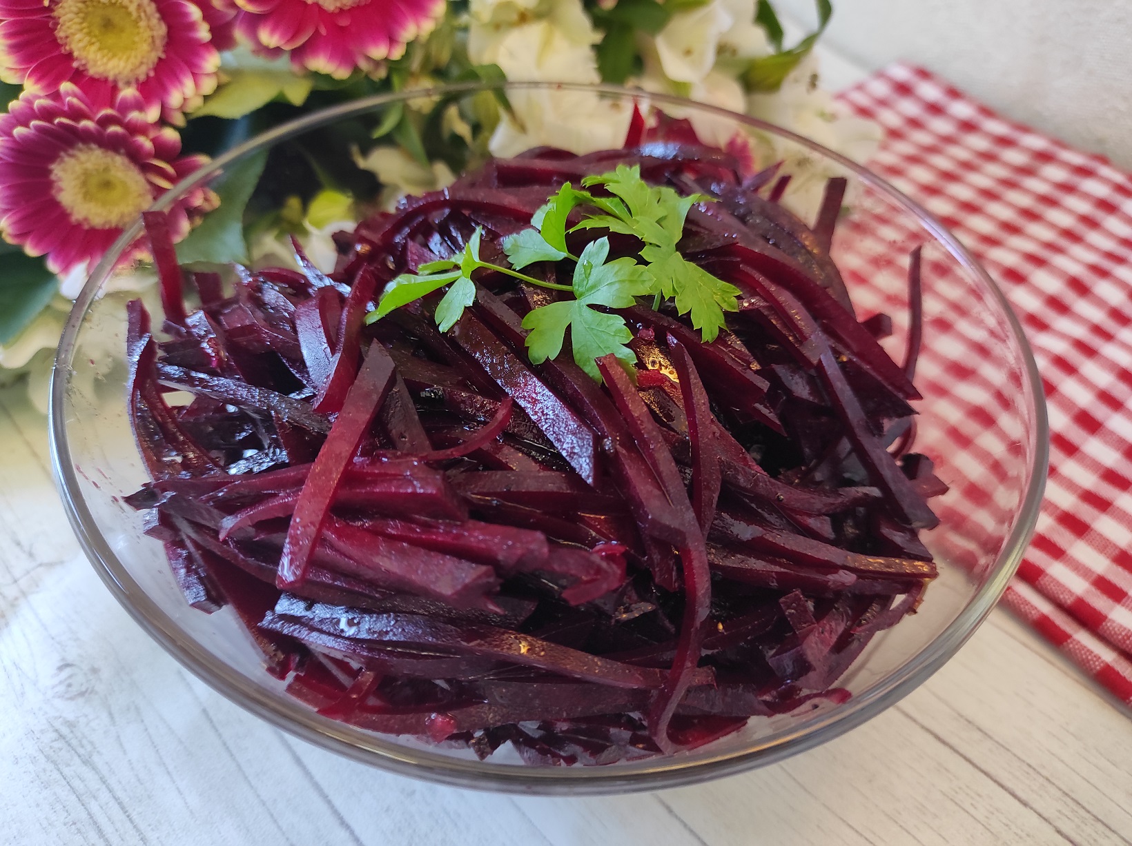 Свекла по-корейски! Вкусный и ароматный салатик!