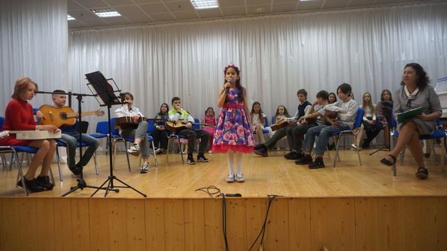 Россиюшка. Автор: Лев Протасов. Читает: Арина Коноваленко, 6 лет