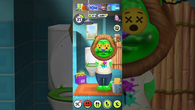 говорящий Том