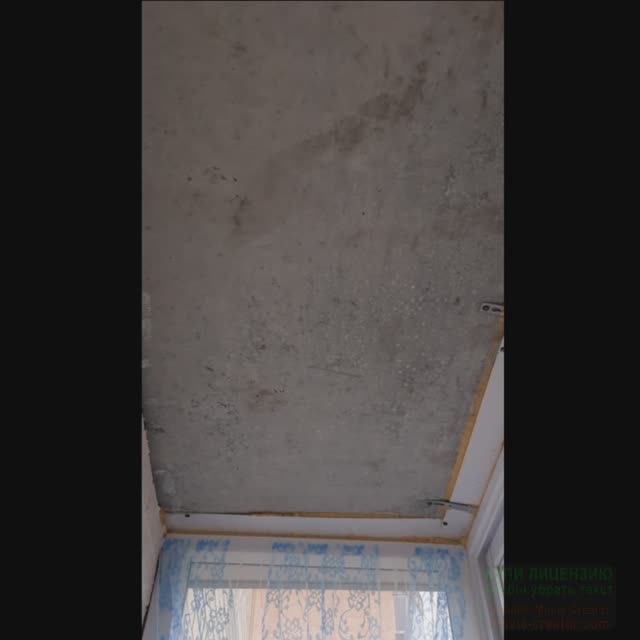 Как оформить потолок  на балконе без шума и грязи!