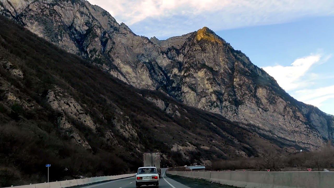 Военно-Грузинская Дорога. 15 минут красоты горных вершин Северной Осетии