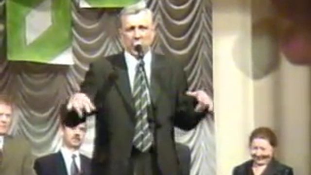 День физика в Донецком национальном университете (2003, концерт, часть 1 из 3)