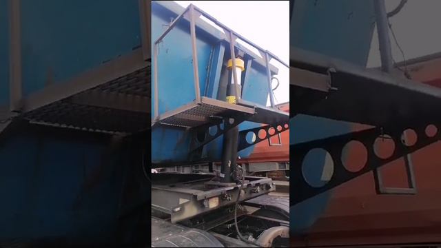 Гидроцилиндр АТЛ 179 5 6180Е на Тонар 9523.