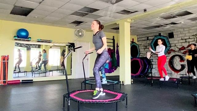 Джампинг танцы, да такое тоже возможно!