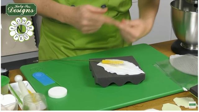 МК по украшению каллами тортов  Николасом Лоджем