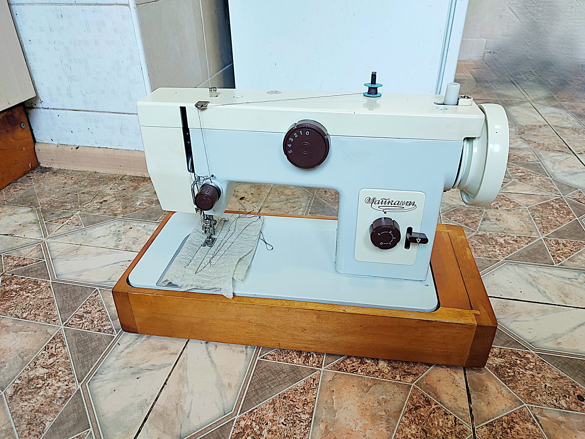 Швейная машинка "Чайка 134". Проверка.