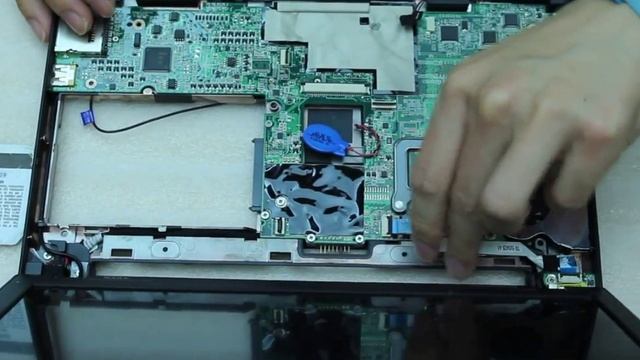 Разобрать ноутбук lenovo. Как снять с ноутбука клавиатуру материнскую плату жесткий диск