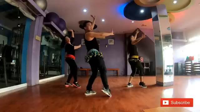 AH W NOSS - NANCY AJRAM _ BELLYDANCE _ ZUMBA FITNESS (360p)