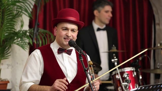 Grand Positive - "Песня о золотом купидоне" (муз. А.Зацепин, сл. Л.Дербенёв) из к/ф "Не может быть"