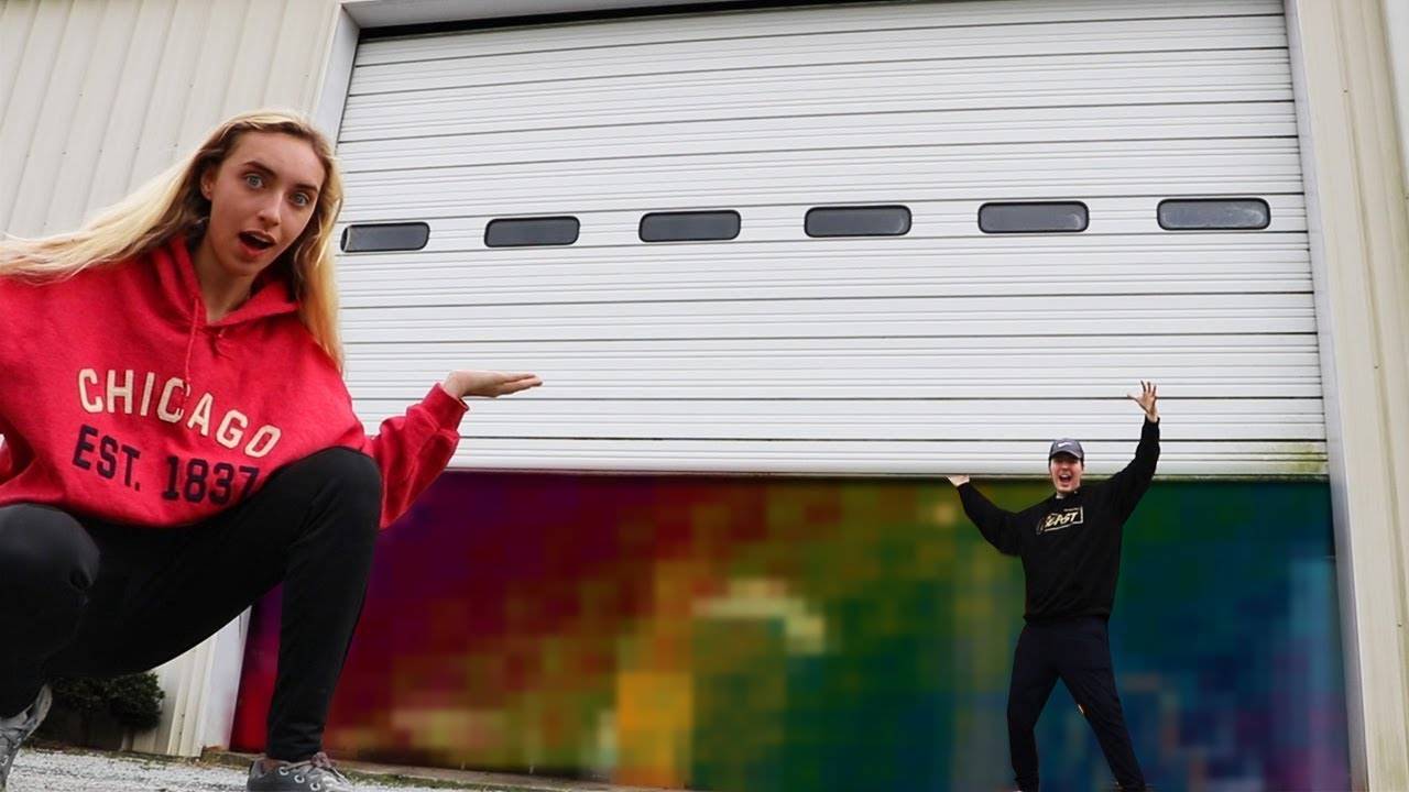 Даю Моему 10,000,000 Подписчику 10,000,000 I MrBeast