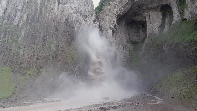 Путешествие на Кавказ, 2024 / 6 серия / Перевал Гумбаши и Урочище Джилы-Су