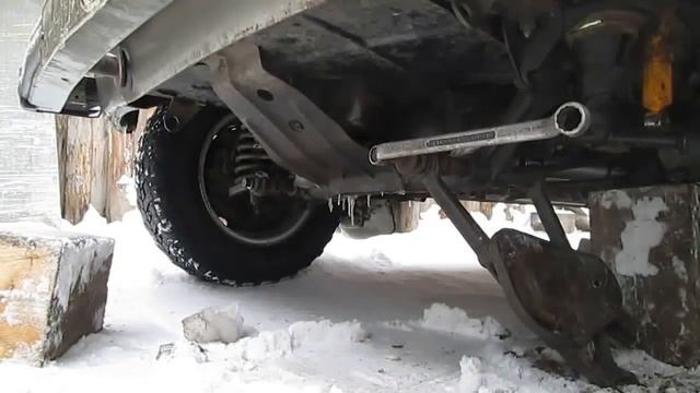 Замена передних пружин Нива