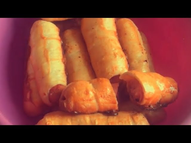 СОСИСКИ В ТЕСТЕ рецепт самый простой?