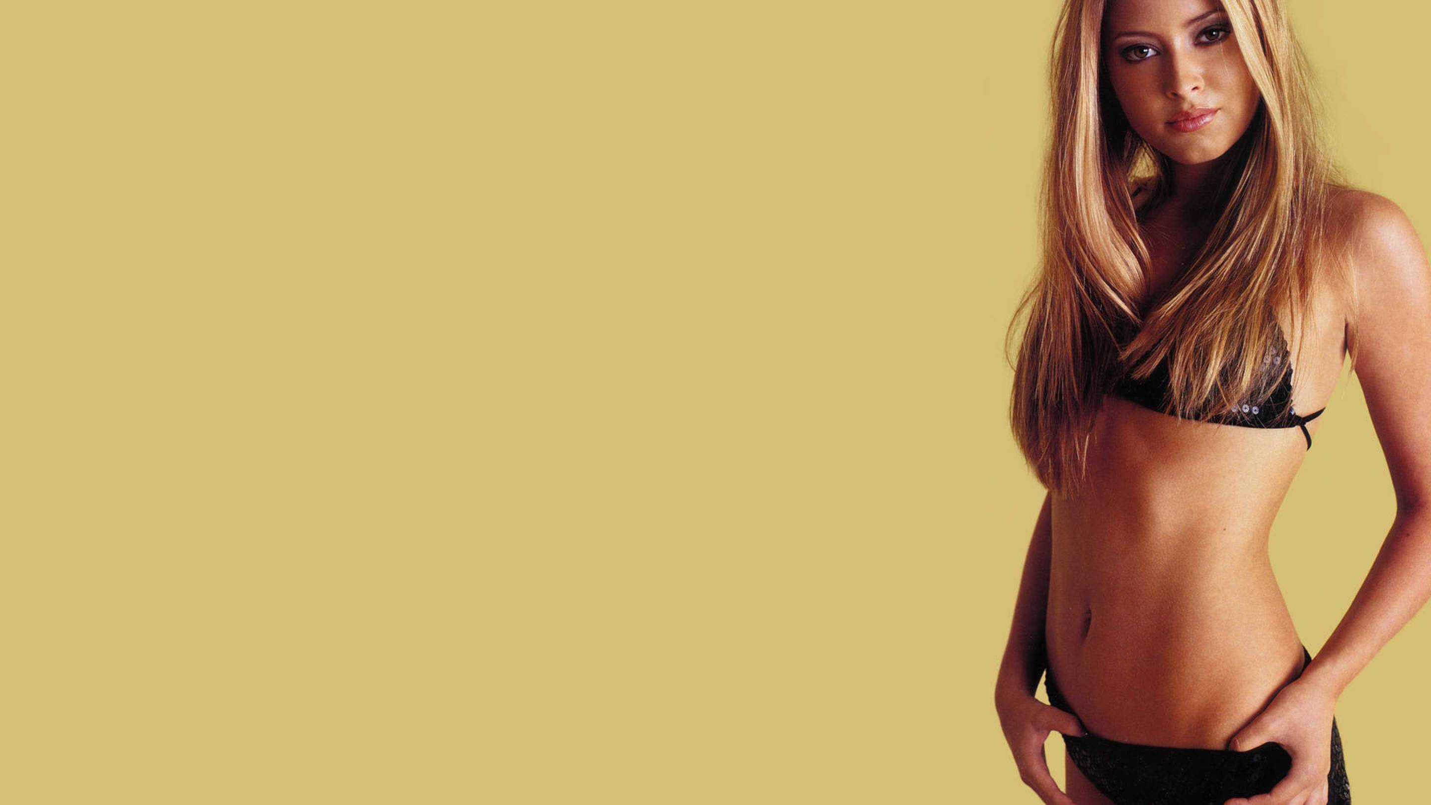 Sweet Connection - Need Your Passion