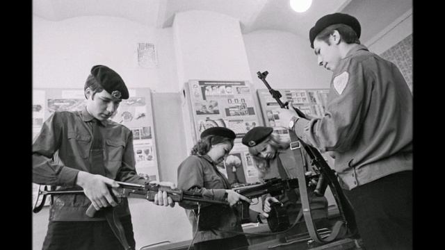 Удивительное время, наши школьные года(U-рич).mp4