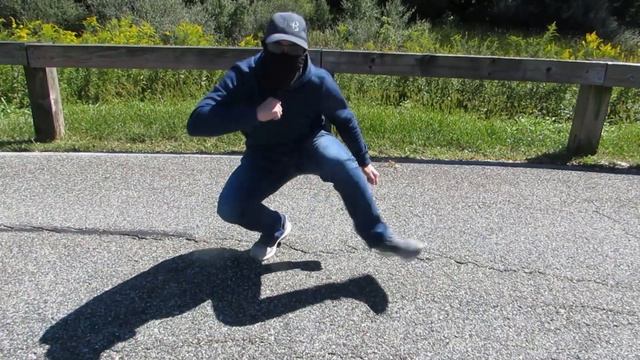 How to do the Kazotsky Kick from Team Fortress 2 (Ukranian Cossack ...