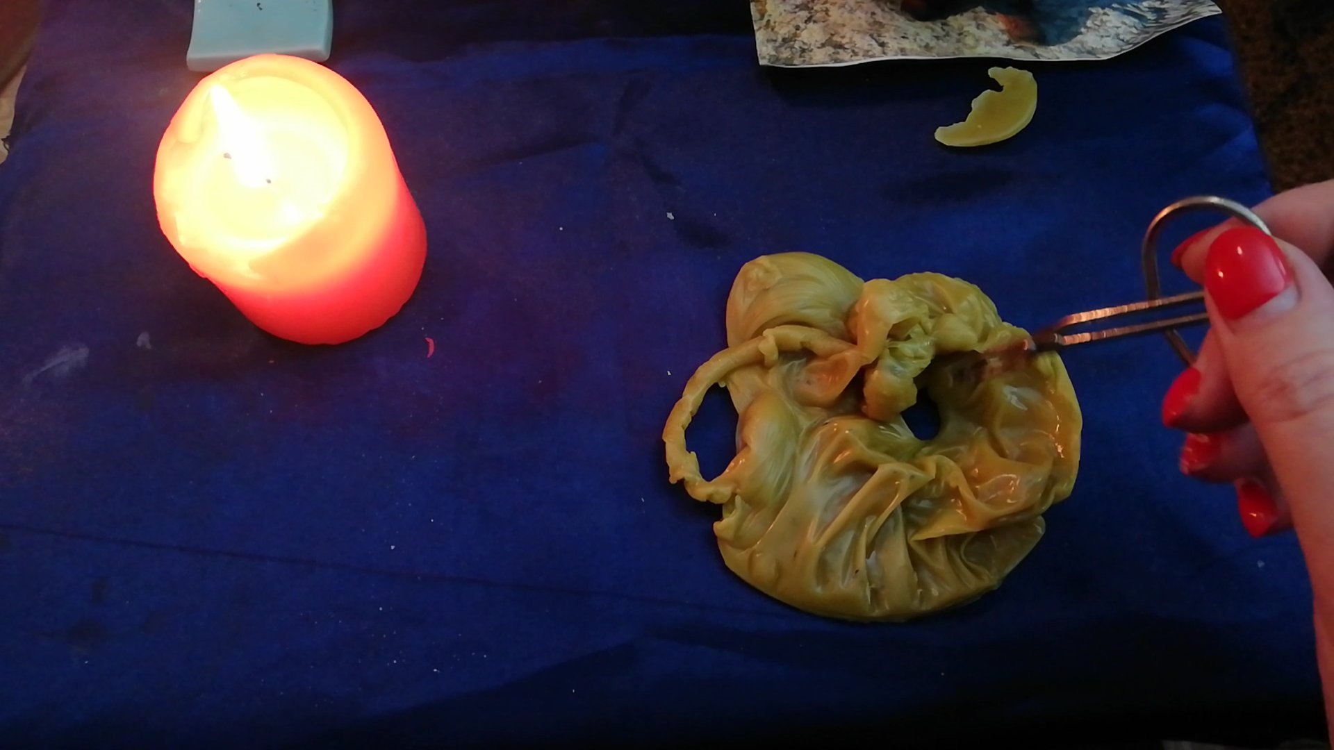 ОТЛИВКА ВОСКОМ. ПРОЦЕСС РАСШИФРОВКИ. ЧТО ОЗНАЧАЮТ ЖИВОТНЫЕ НА ОТЛИВКЕ