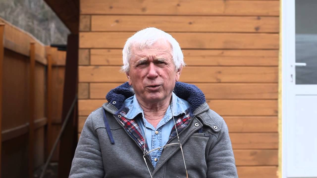 Натяжные потолки, пластиковые окна "Махаон"