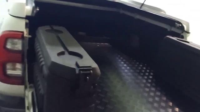 Выкатная платформа на Toyota Hilux