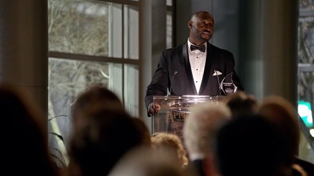 Стрела / Arrow – 1 сезон 16 серия