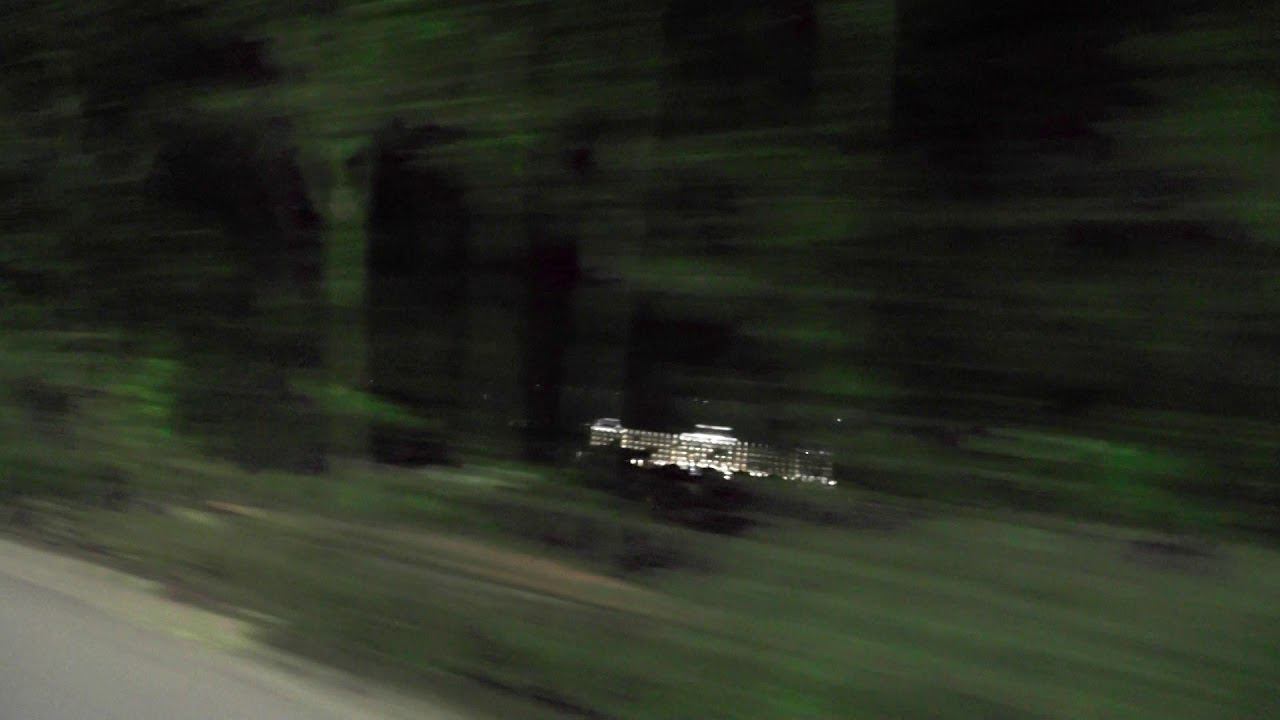 Едем до отеля Vinpearl Golf на тук-туке. 30 мая 2016