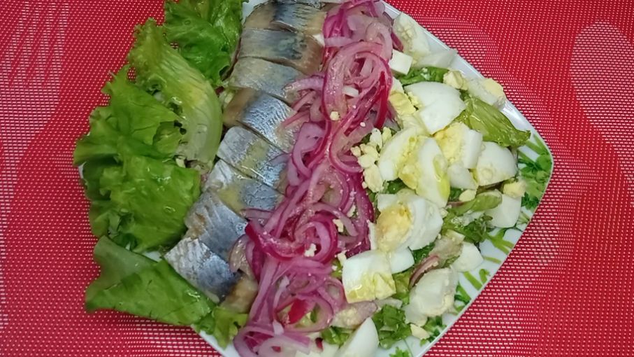 Салат с сельдью
