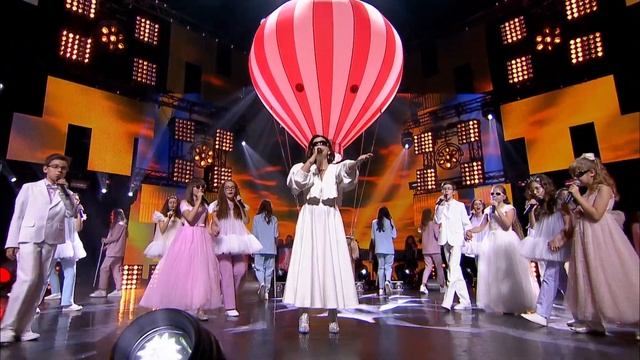 Диана Гурцкая - Радуйся.mp4